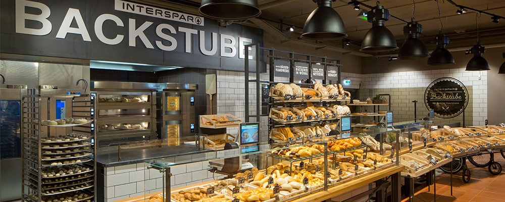 INTERSPAR-Hypermarkt Innsbruck, Sillpark - 6021 - Museumstraße 38