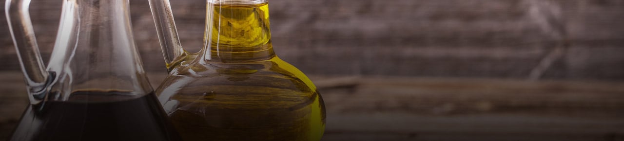 Essig & Öl kaufen: Würzig, spritzig, elegant | INTERSPAR weinwelt ...